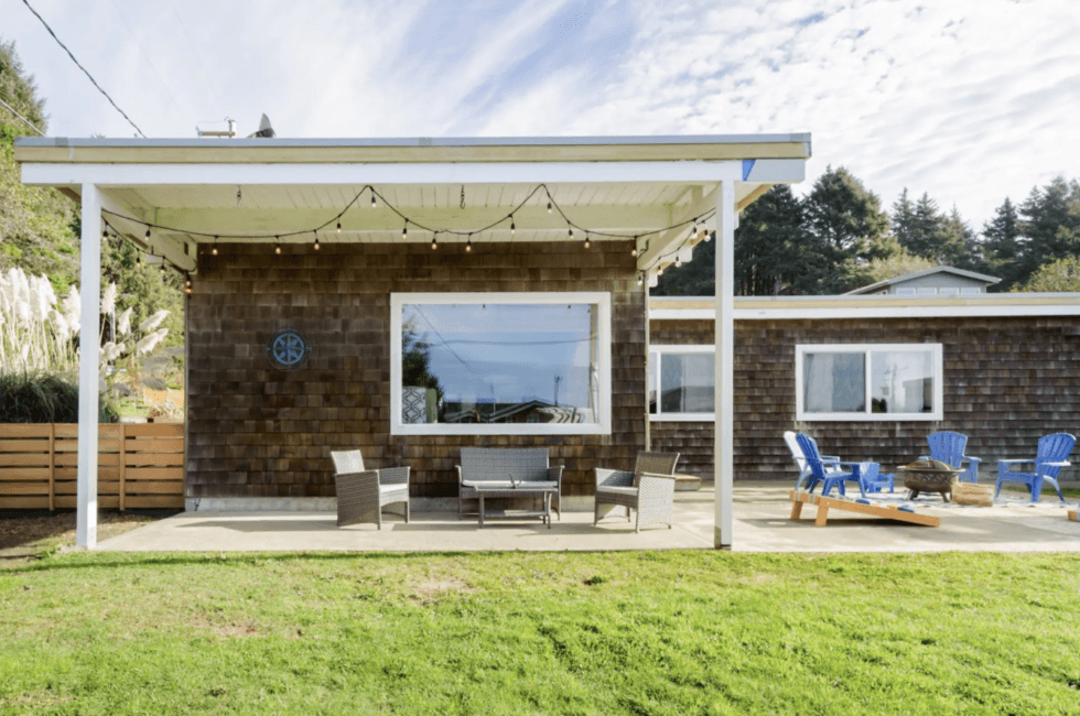 Airbnb Oregon Coast: THE Coolest Places to Stay | 2023