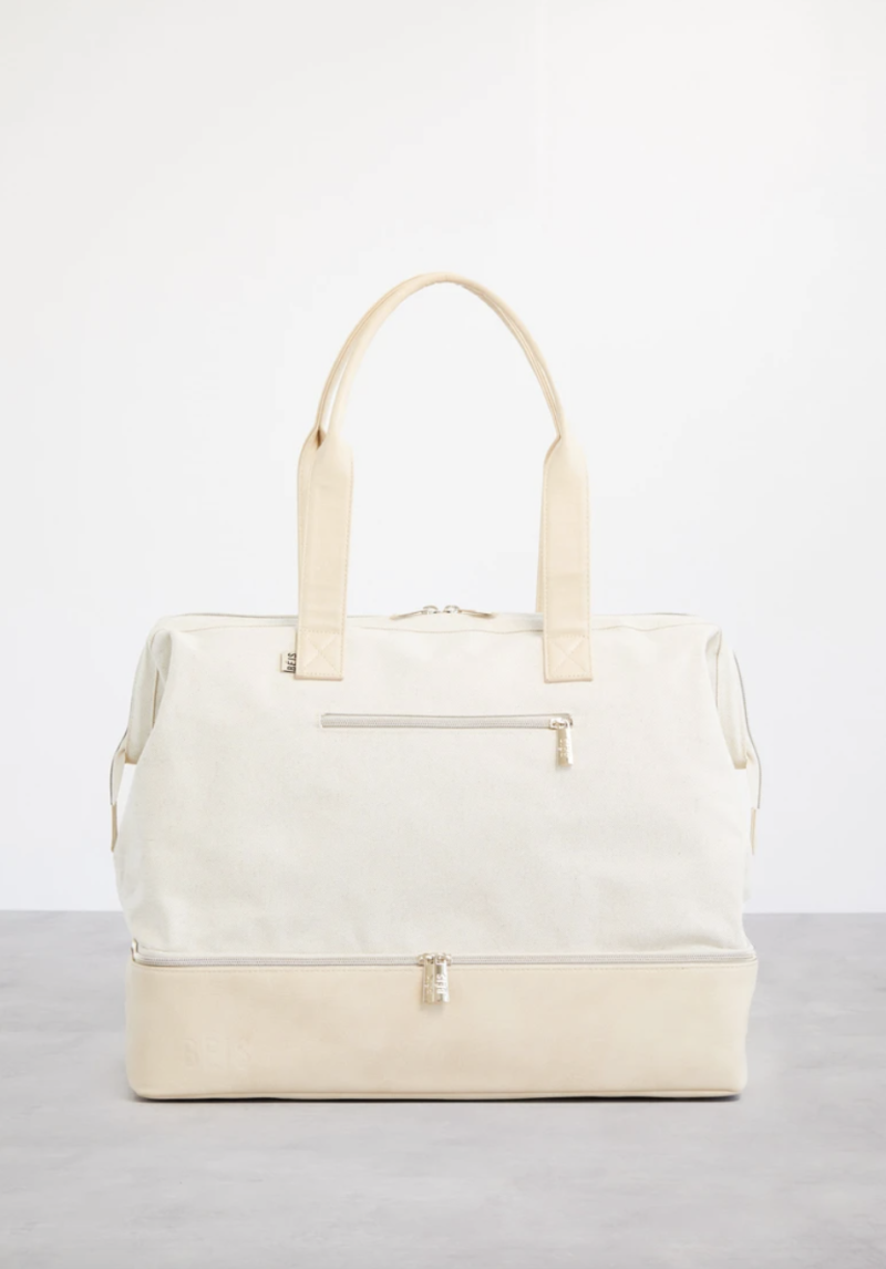 Best Carry on Luggage for Women In 2023: Top 10 Options