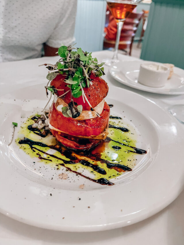 Best Restaurants in Lahaina: 12 Restaurants That You Have To Try In 2023