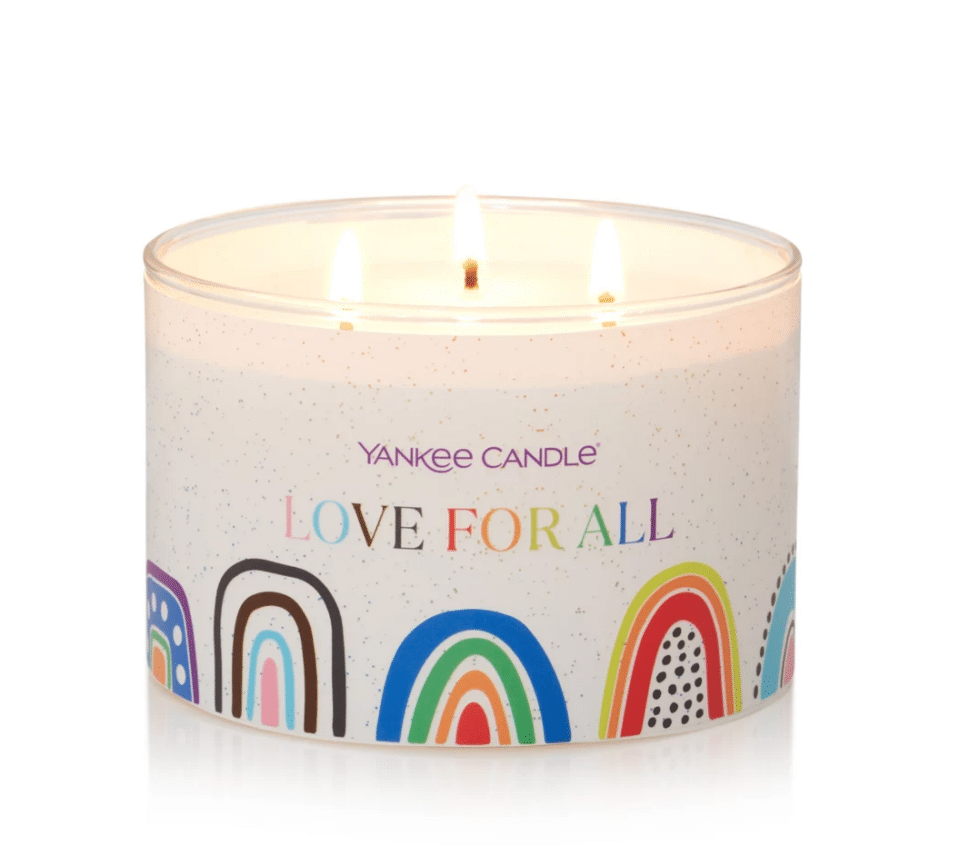 3 Wick Candles: 6 Candles That Smell Like Heaven