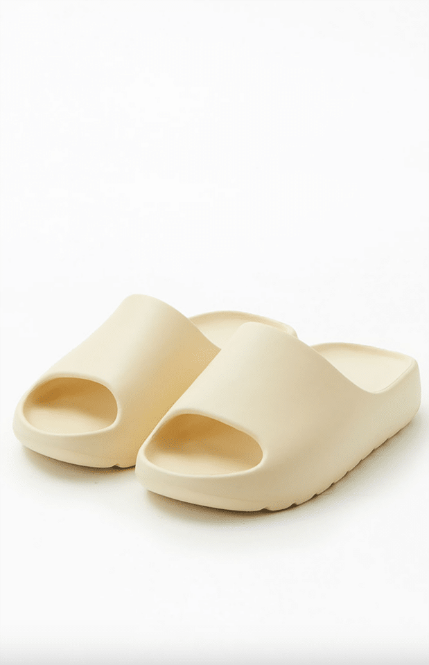 Yeezy Slides Dupes: 7 Ways to Get the Iconic Look for Less