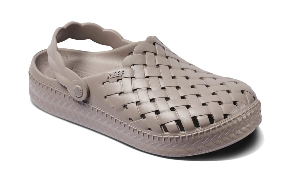 8 SPOT-ON Croc Dupes That Look Just Like The Classic Clog