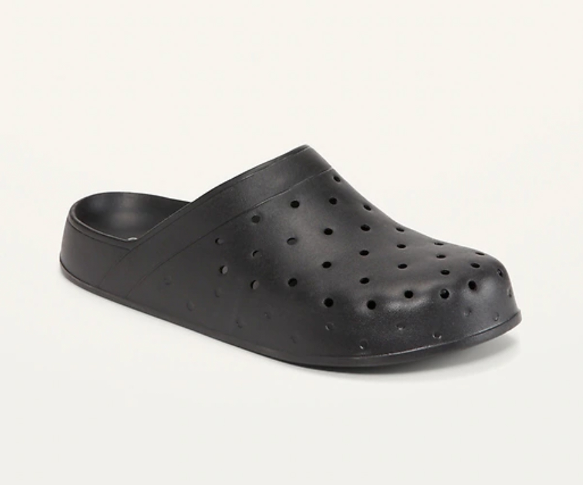 8 SPOT-ON Croc Dupes That Look Just Like The Classic Clog