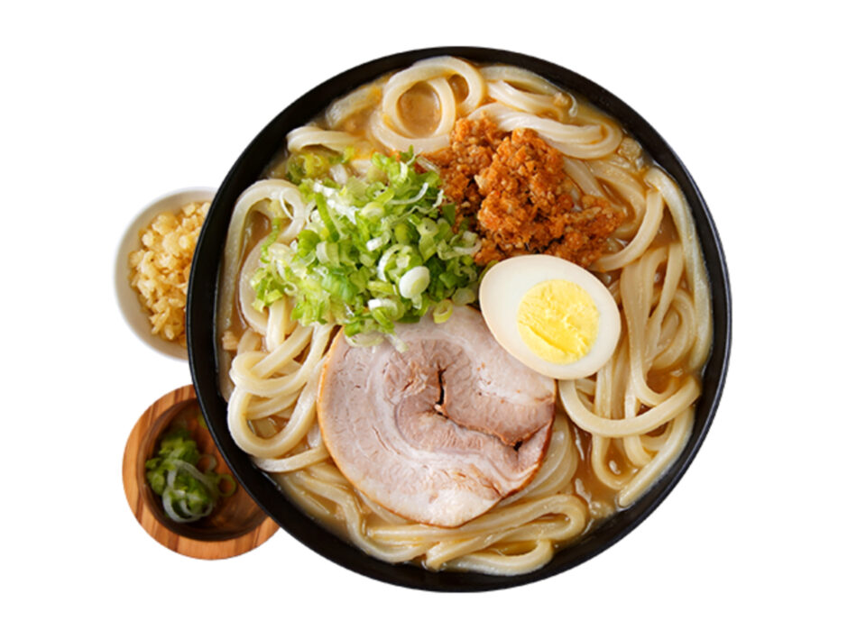 BEST Places to Eat in Waikiki: 17 Mouthwatering Spots