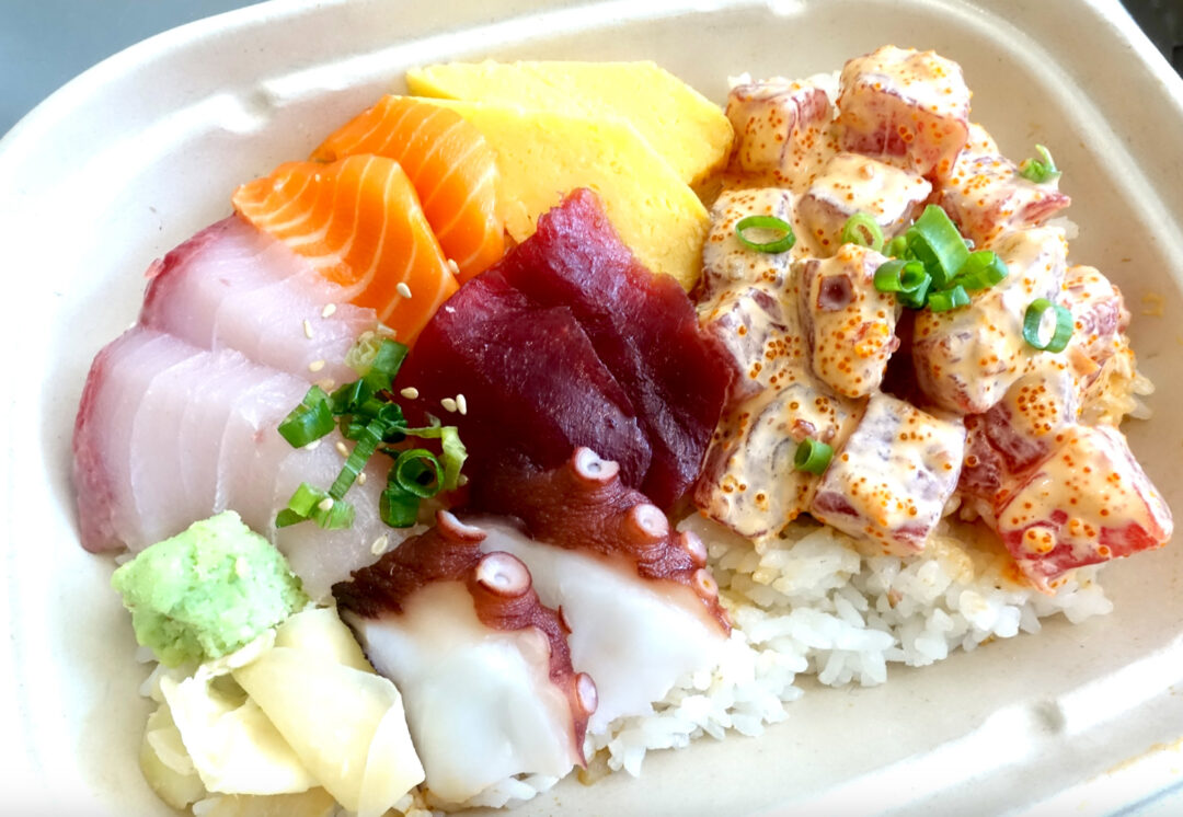 BEST Places to Eat in Waikiki: 17 Mouthwatering Spots