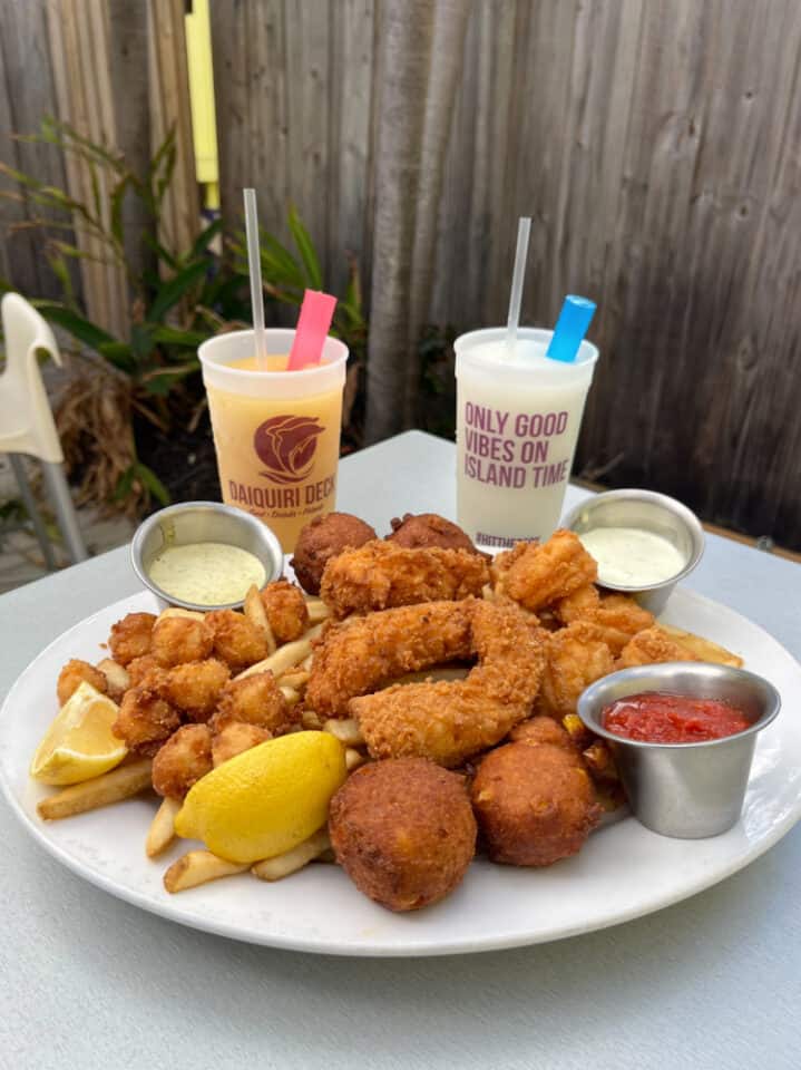 15 BEST Siesta Key Restaurants: Fresh and Flavorful Spots