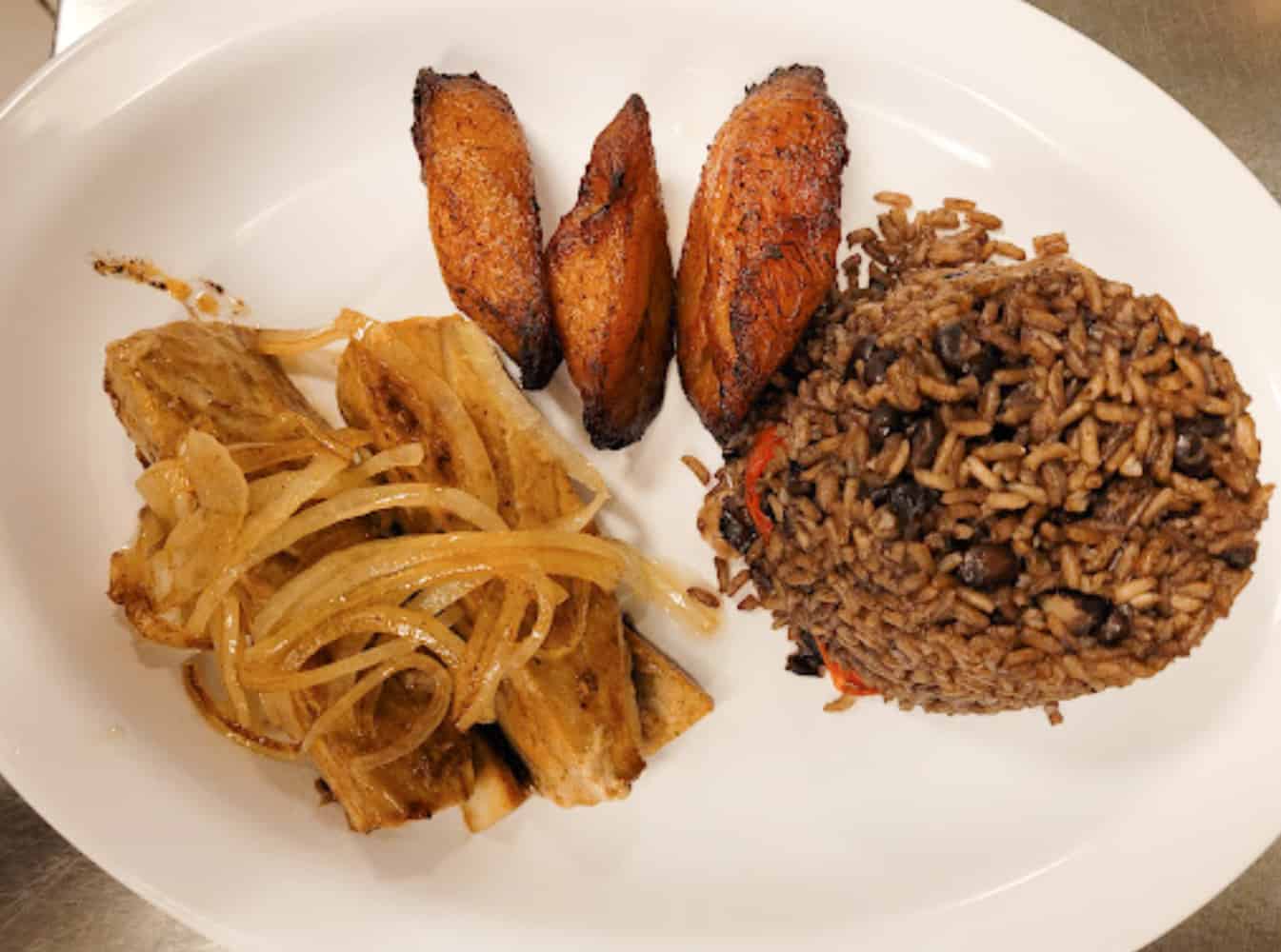 Top 10 Cuban Restaurants in Key West: INCREDIBLE Spots