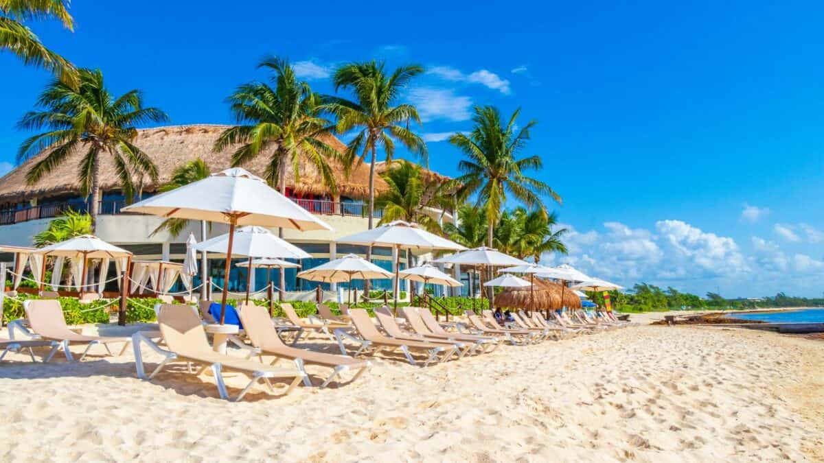 23 BEST Remote Work Destinations in 2024