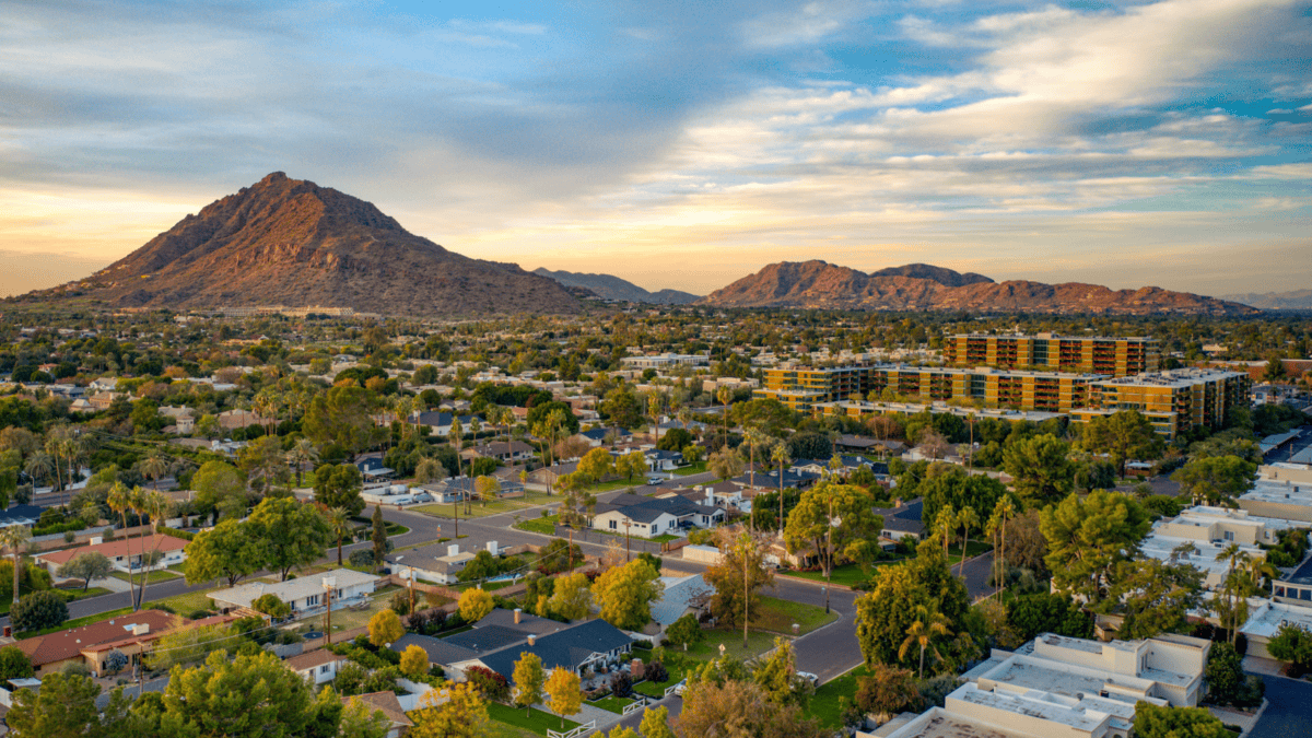 17 US Retirement Places to Make Your Golden Years the Best Yet