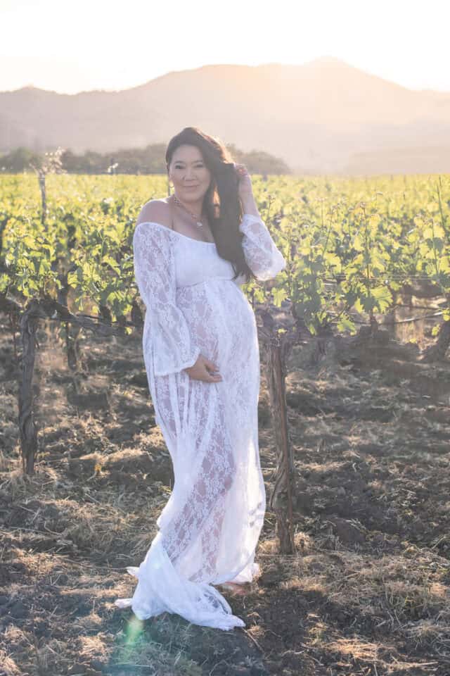 DIY Maternity Photoshoot: Outfit and Ideas