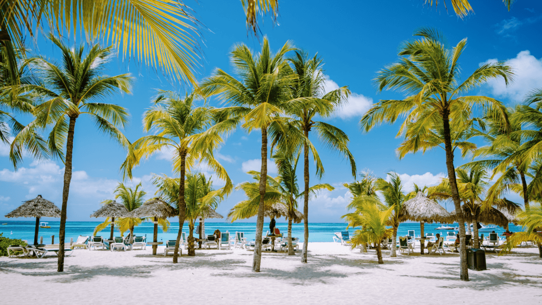 14 Tropical Retirement Places for a Never-Ending Vacation