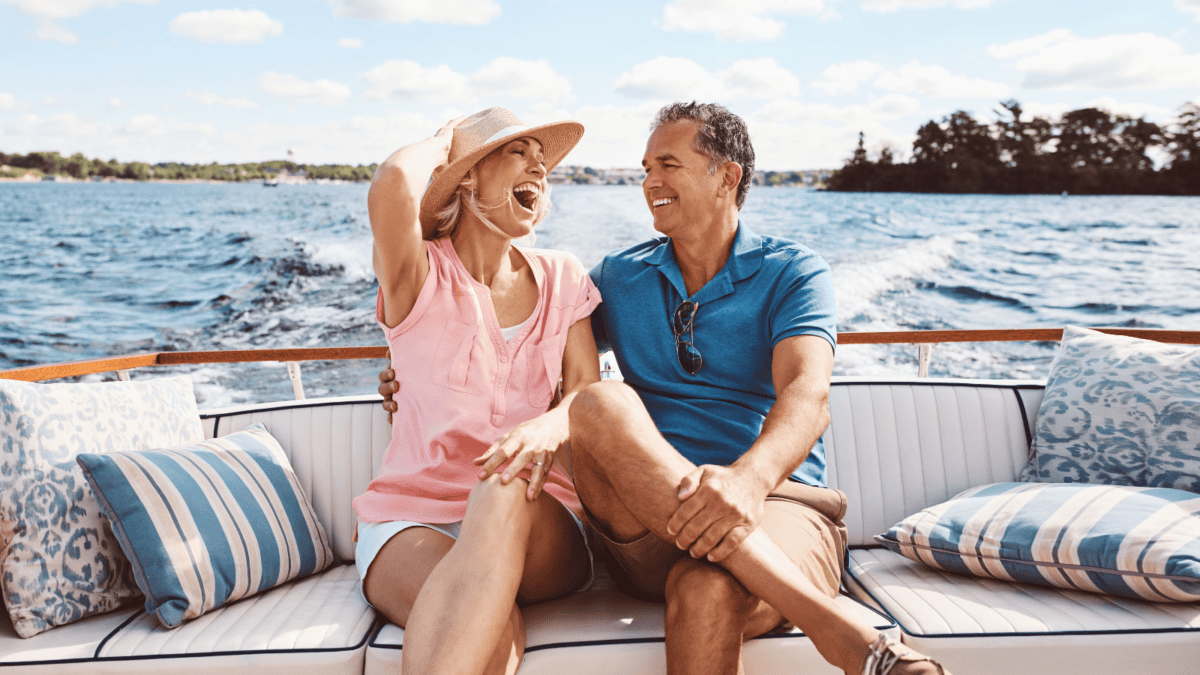 14 Tropical Retirement Places for a Never-Ending Vacation