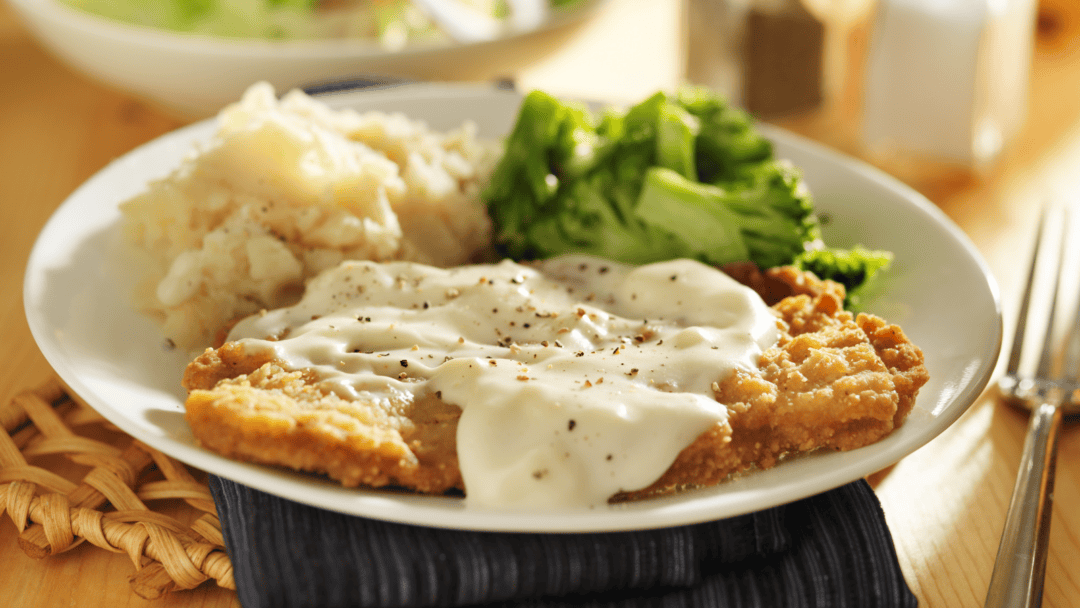 14 Mouthwatering 1950s Dinners to Make Tonight
