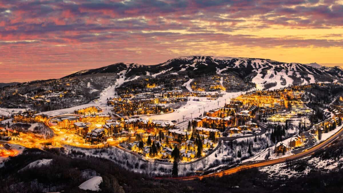 14 Best Cities to Visit in Colorado This Year - What The Fab