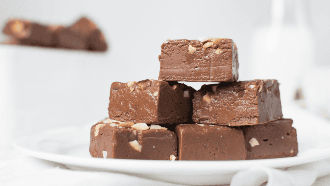 14 Unbelievably Low-Sugar Desserts to Satisfy Your Sweet Tooth