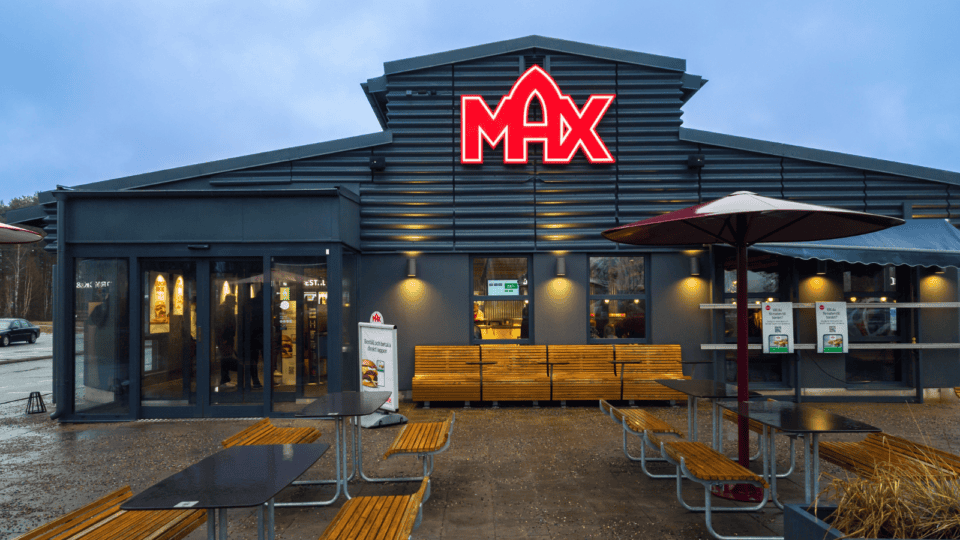 13 International Fast Food Chains America Wishes It Had