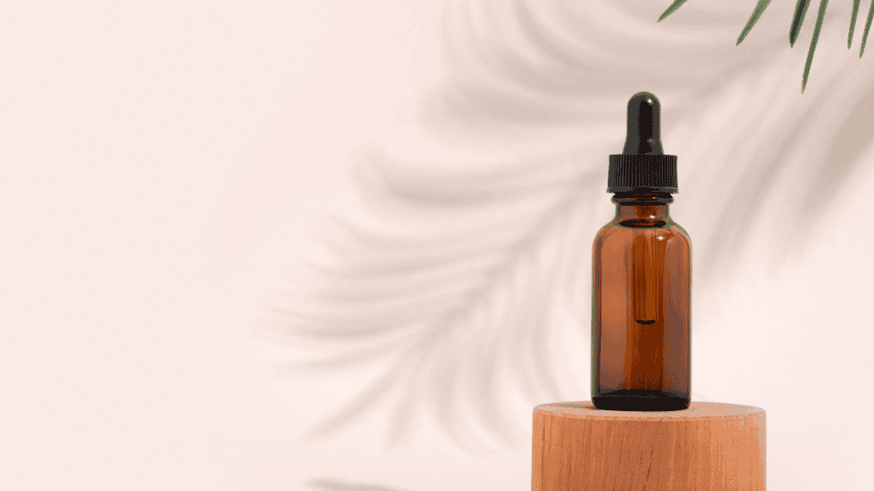 13 Natural Face Serums That Avoid Harsh, Toxic Chemicals