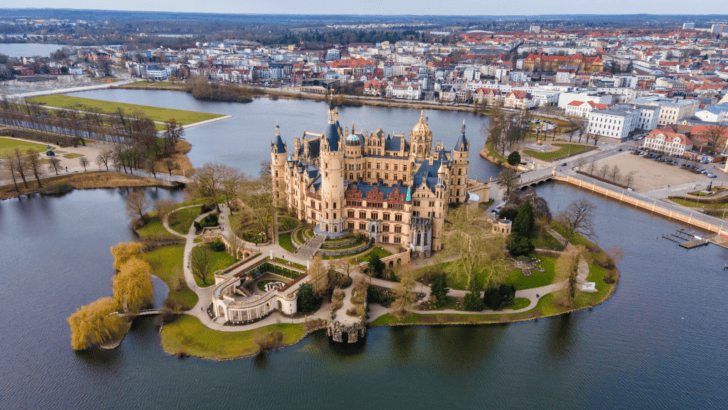 14 Enchanting Castles in Germany That Feel Like a Fairytale